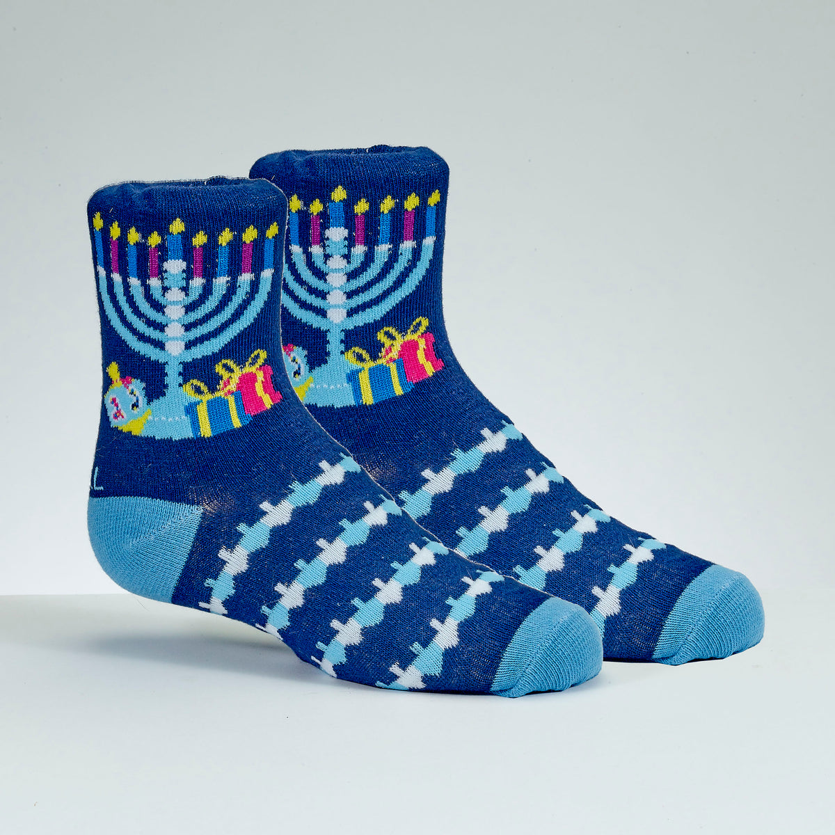 Judaica Apparel and Accessories – Tehilla Judaica Store